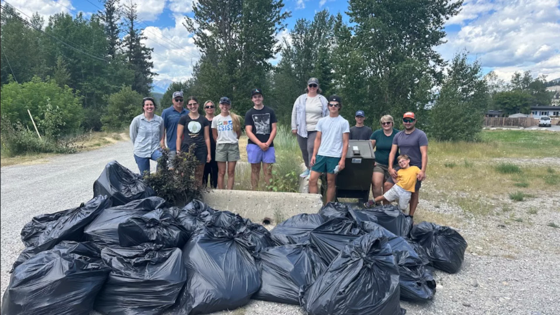 Golden’s 15th Annual Community Weed Pull Event – Wildsight